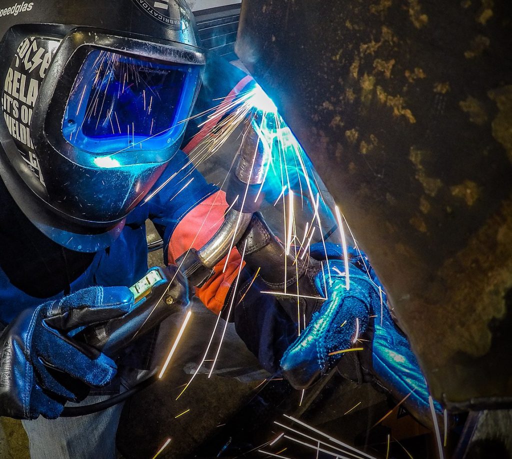 What Is Field Welding? - In Depth Answers - Welders Manual