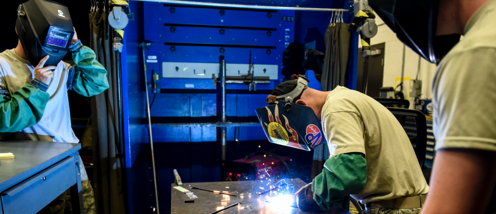 Welding Training Info - How To Learn The Trade - Welders Manual